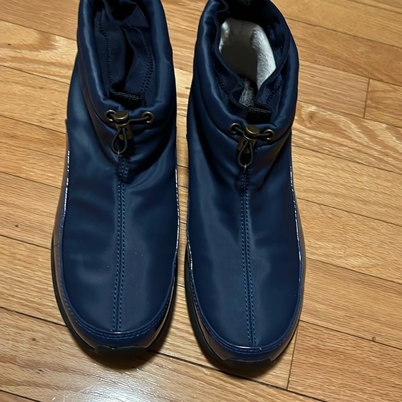 Sporto | Shoes | Sporto Waterproof Tracy Boot Size W | Poshmark